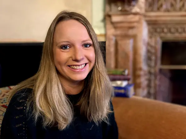 Emily Stone (Autorin): alle Bücher + Steckbrief bei Penguin