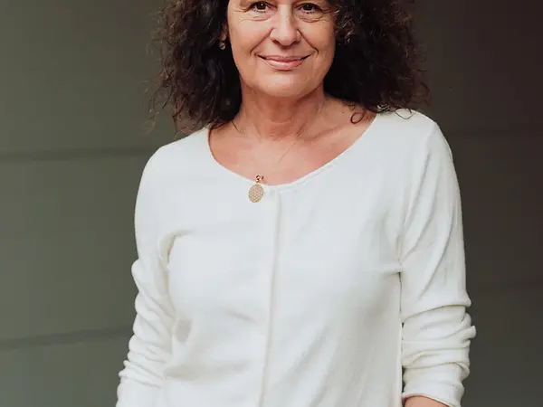 Petra Wolfinger (Autorin): alle Bücher + Steckbrief bei Penguin