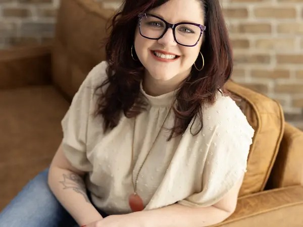 Melissa K. Roehrich (Autor*in): alle Bücher + Steckbrief bei Penguin